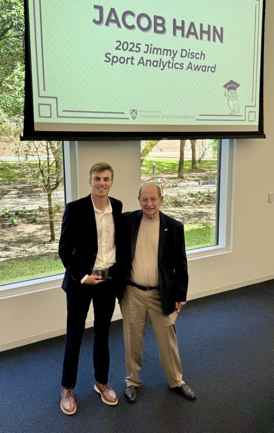 Jacob Hahn presented the 2025 Disch award | Sport Management | Rice University